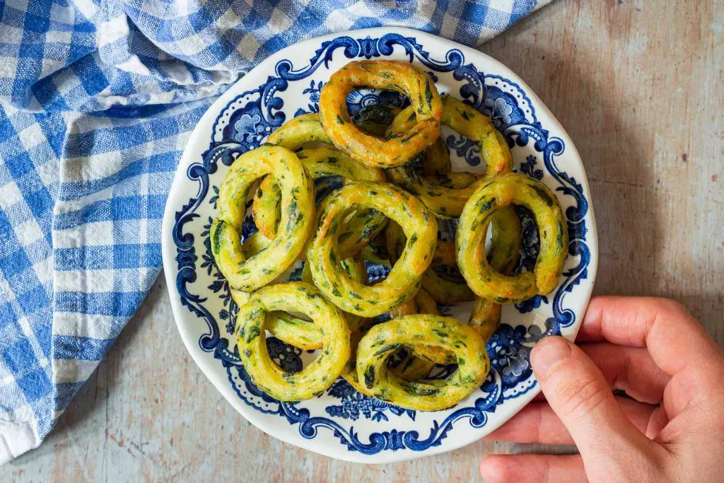 Potato Beignets with Wild Garlic ('Kartoffel Beignets mit Bärlauch ...